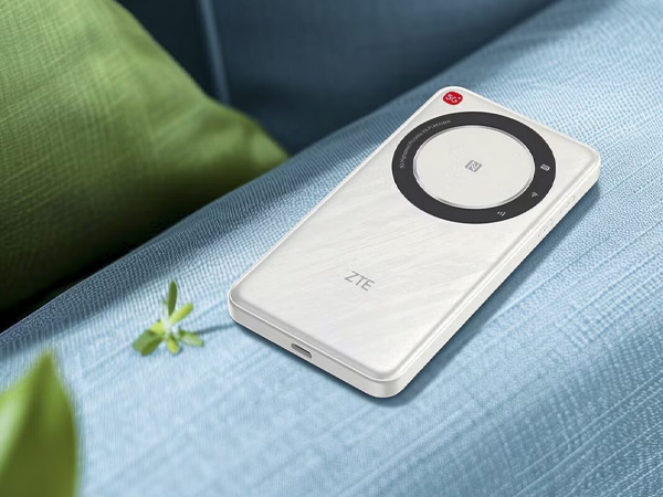 مودم 5G & TD-LTTE همراه مدل ZTE U30 Air - خدمات مشترکین آریاتل